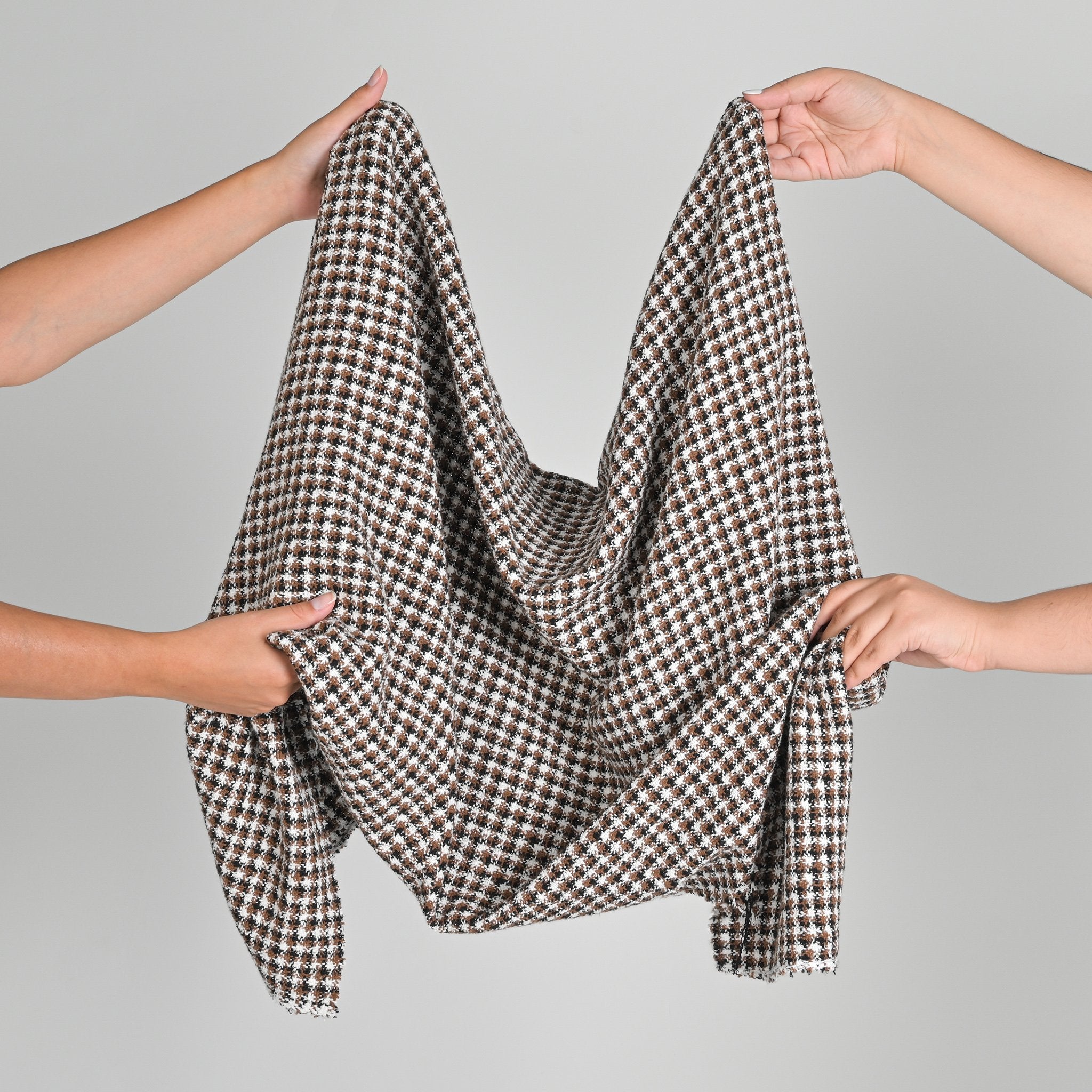 Brown & White Houndstooth Tweed 4561 – Fabrics4Fashion