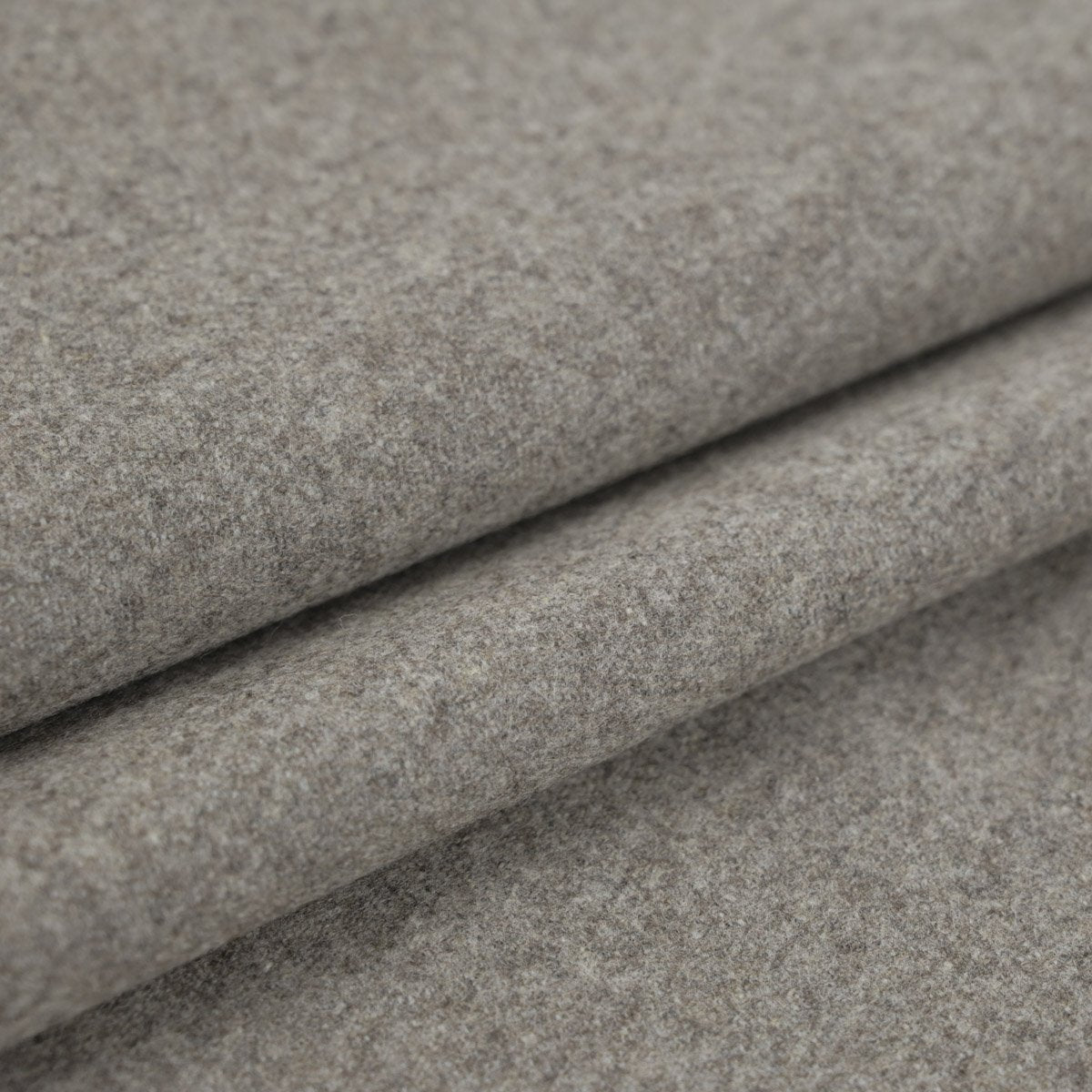 Grey Suiting Flannel 6031 – Fabrics4Fashion